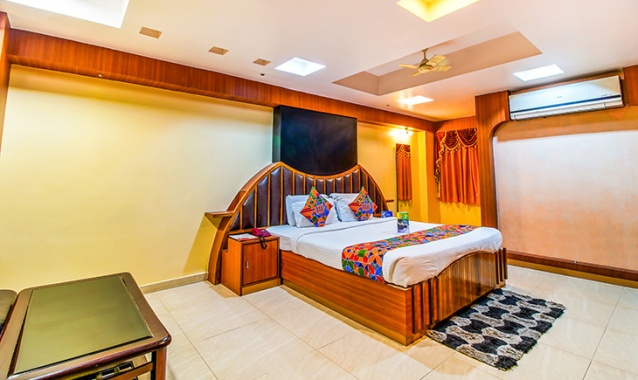 FabHotel Palash Residency, Ranchi Railway Station, Ranchi: Reviews ...