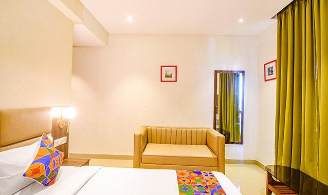 FabHotel Lake View Topsia, Tangra, Kolkata: Reviews, Photos & Offers ...