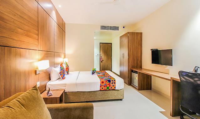 FabHotel RK International, Kurla West, Mumbai: Reviews, Photos & Offers ...