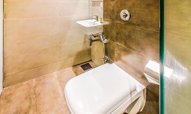 FabHotel RK International, Kurla West, Mumbai: Reviews, Photos & Offers ...