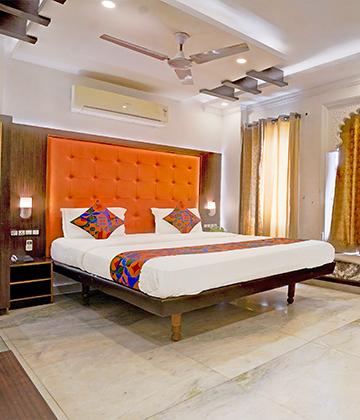 Hotels in Bujra Fort, Udaipur- Book Hotels Rooms @ Rs.853
