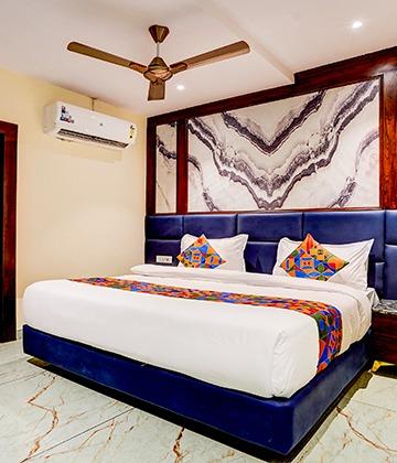 Hotels in Model Town, New Delhi: Hotels near Model Town @ ₹949 - FabHotels