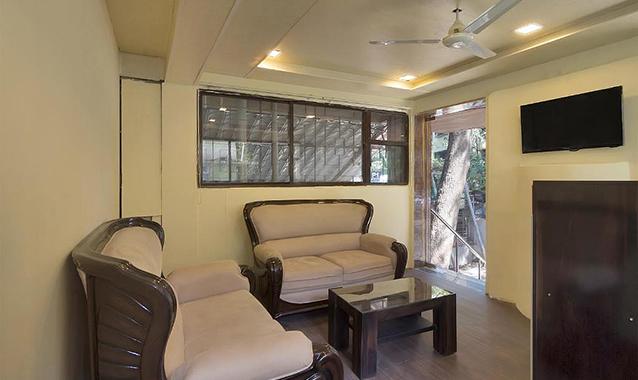 FabExpress Gargi Executive, Shivaji Nagar, Pune: Reviews, Photos ...