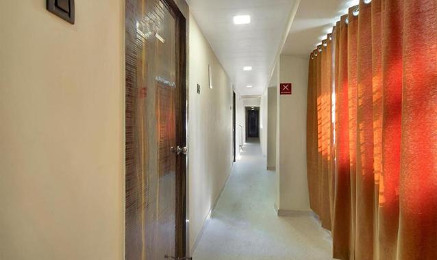 FabExpress Gargi Executive, Shivaji Nagar, Pune: Reviews, Photos ...