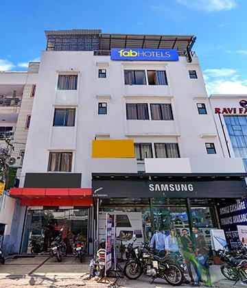 Hotels near Raja Park, Jaipur- Book Hotels Rooms @ Rs.702