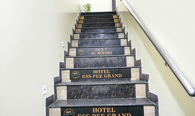 FabHotel Ess Pee Grand, Phase 1, Mohali: Reviews, Photos & Offers ...