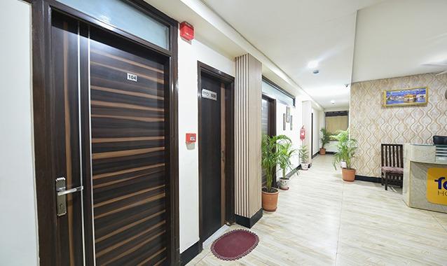 FabHotel Ess Pee Grand, Phase 1, Mohali: Reviews, Photos & Offers ...