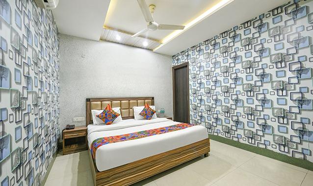 FabHotel Ess Pee Grand, Phase 1, Mohali: Reviews, Photos & Offers ...