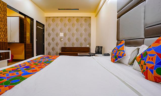 FabHotel Tanishq, Sinnar, Nashik: Reviews, Photos & Offers - FabHotels.com