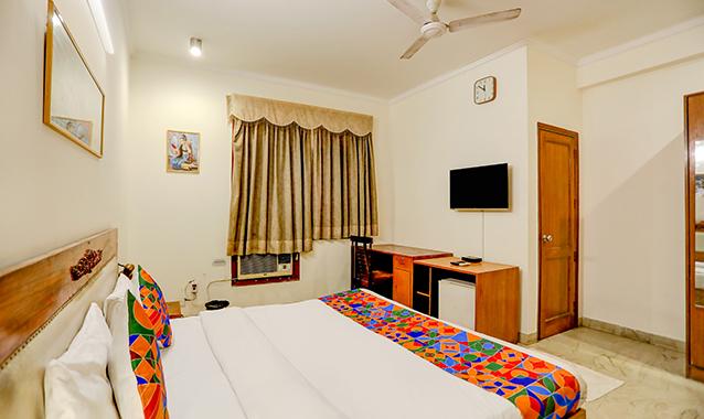 FabExpress Primero MGF, DLF Phase 2, Gurgaon: Reviews, Photos & Offers ...