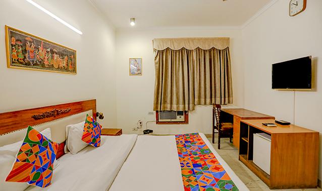 FabExpress Primero MGF, DLF Phase 2, Gurgaon: Reviews, Photos & Offers ...