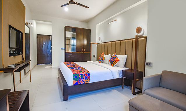 FabHotel Prime Infantaria Comfort With Pool, Calangute Beach, Calangute ...