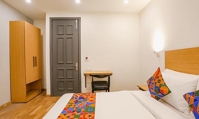 FabExpress Hexa Meera Bagh, Paschim Vihar, New Delhi: Reviews, Photos ...