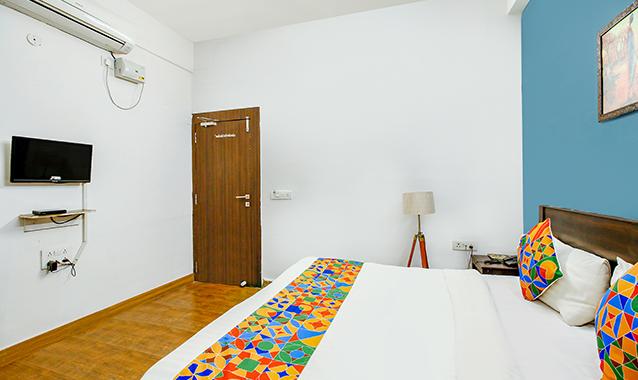 FabExpress Saket Inn, Saket Nagar, Bhopal: Reviews, Photos & Offers ...