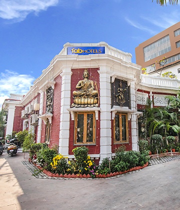 Hotels in Lucknow - Book Lucknow Hotels Price starts @ ₹989 - FabHotels