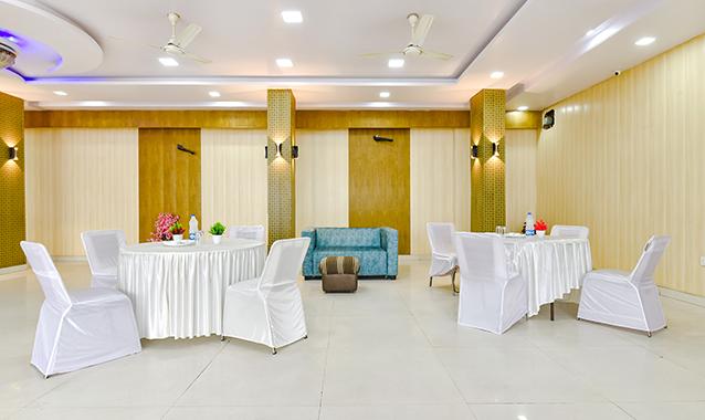 FabHotel Pink Palace, Raja Park, Jaipur: Reviews, Photos & Offers ...