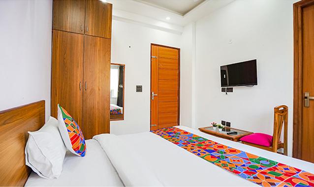 FabExpress F9 Noida Sector 56, Sector 56, Noida: Reviews, Photos ...