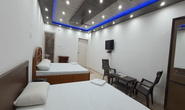 FabHotel Pinjore Holiday Home, Himshikha, Pinjore: Reviews, Photos ...