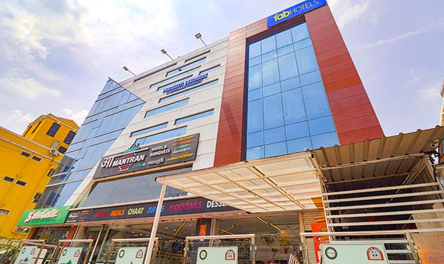 FabHotel Aamantran & Banquet Halls, RTC Cross Road, Hyderabad: Reviews ...