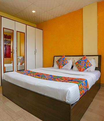 Hotels in MAROL MILITRY ROAD, Mumbai: Hotels near MAROL MILITRY ROAD ...