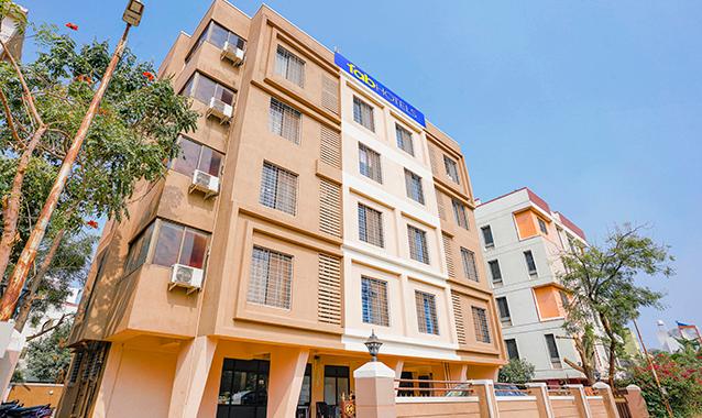 FabHotel 24 Baner, Baner, Pune: Reviews, Photos & Offers - FabHotels.com