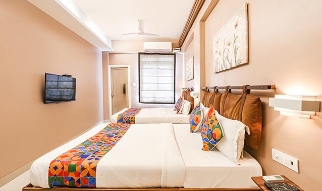 FabHotel Arastu Plaza, Nampally, Hyderabad: Reviews, Photos & Offers ...