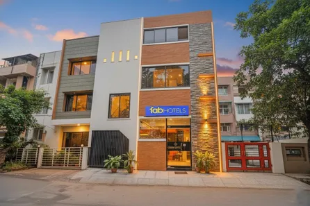 FabHotel Crown Suites, Koramangala, Bangalore: Reviews, Photos & Offers ...