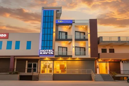 FabHotel Kavya, Devi Nagar, Jaipur: Reviews, Photos & Offers ...