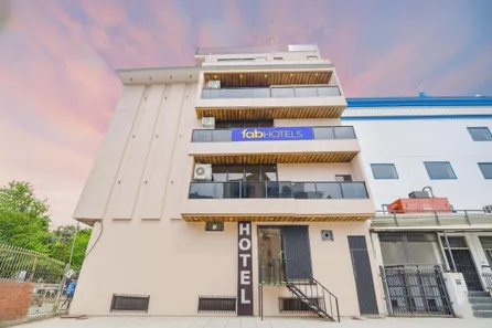 FabHotel Blooming Beds Pearl, Malviya Nagar, Jaipur: Reviews, Photos ...